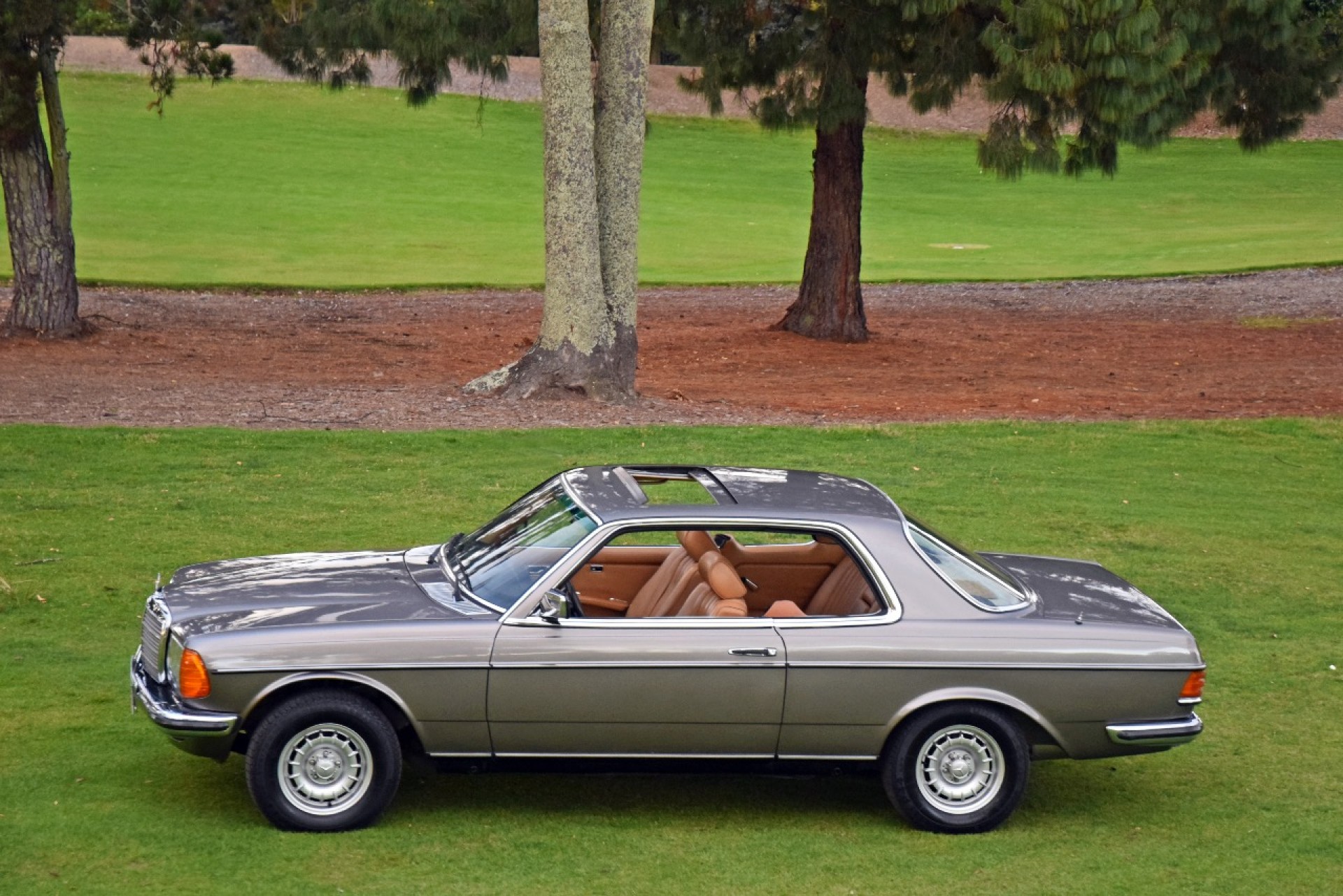 MBenz Expert | Mercedes-Benz C 123 230 CE…